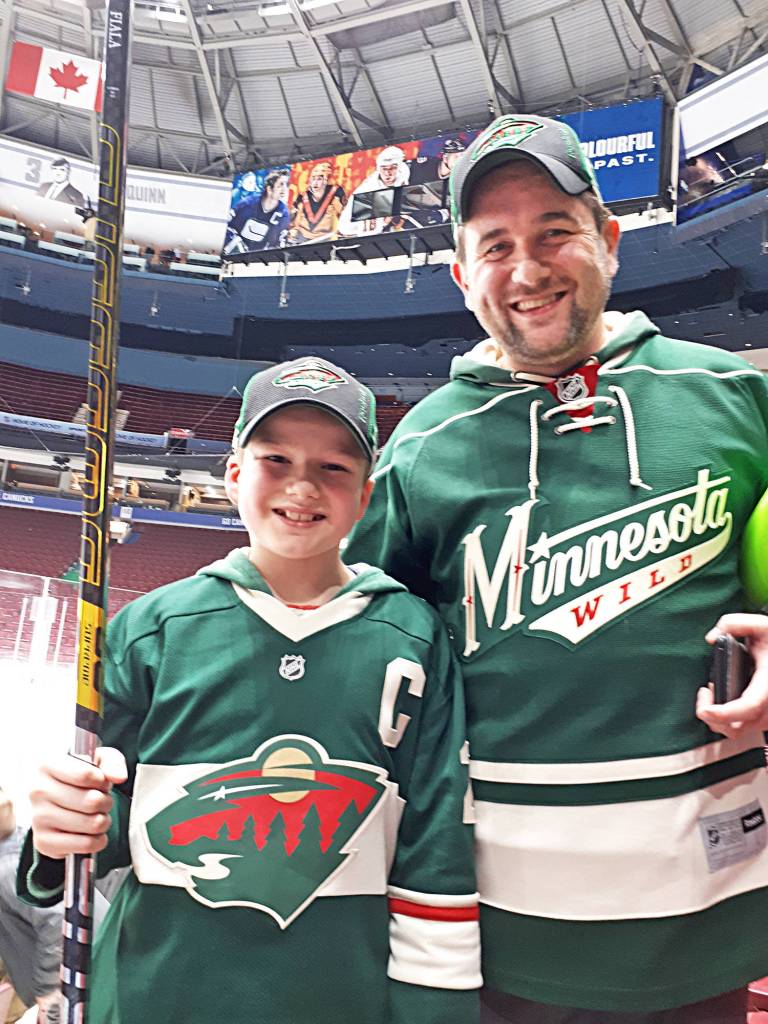 Shuswap boy wins hockey stick from NHL hero with rock, paper, scissors ...